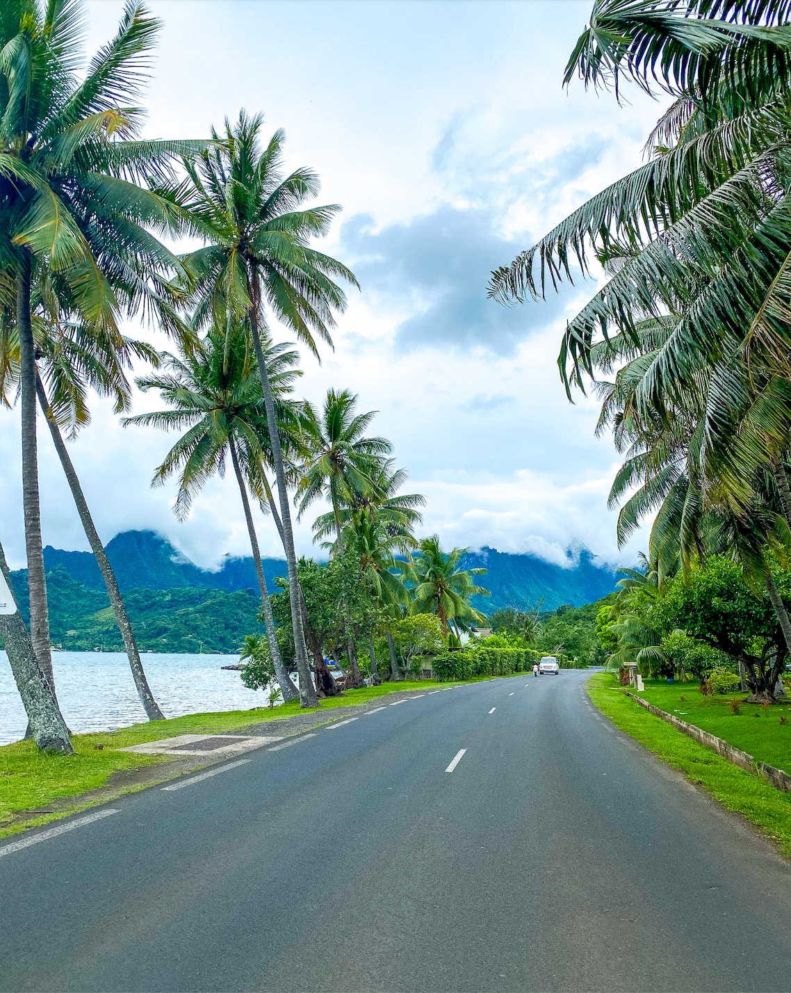 How to get around Moorea – Hi From Ashley